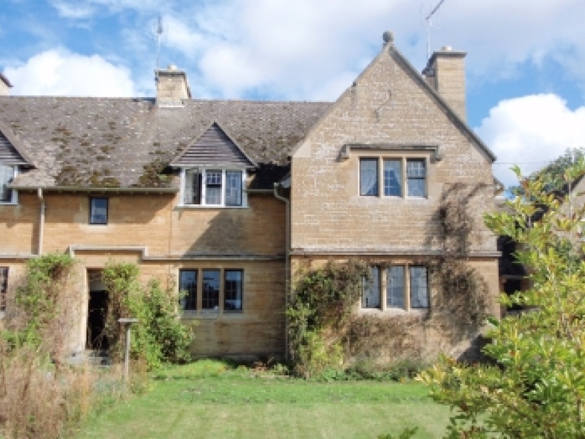 Overbury Property Details